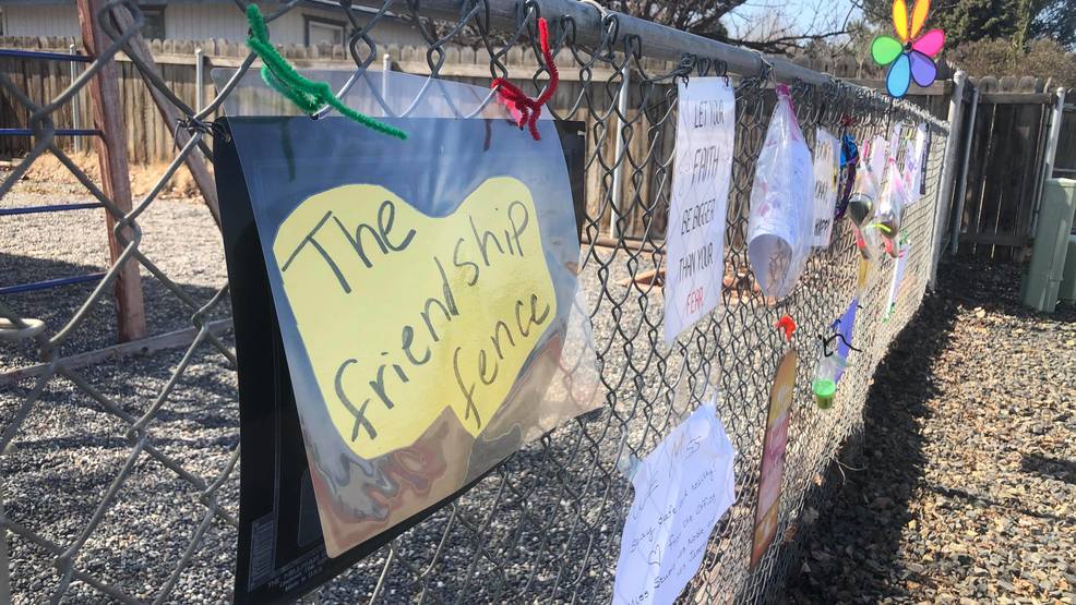 Preschool teacher creates 'friendship fence' to uplift community | KEPR