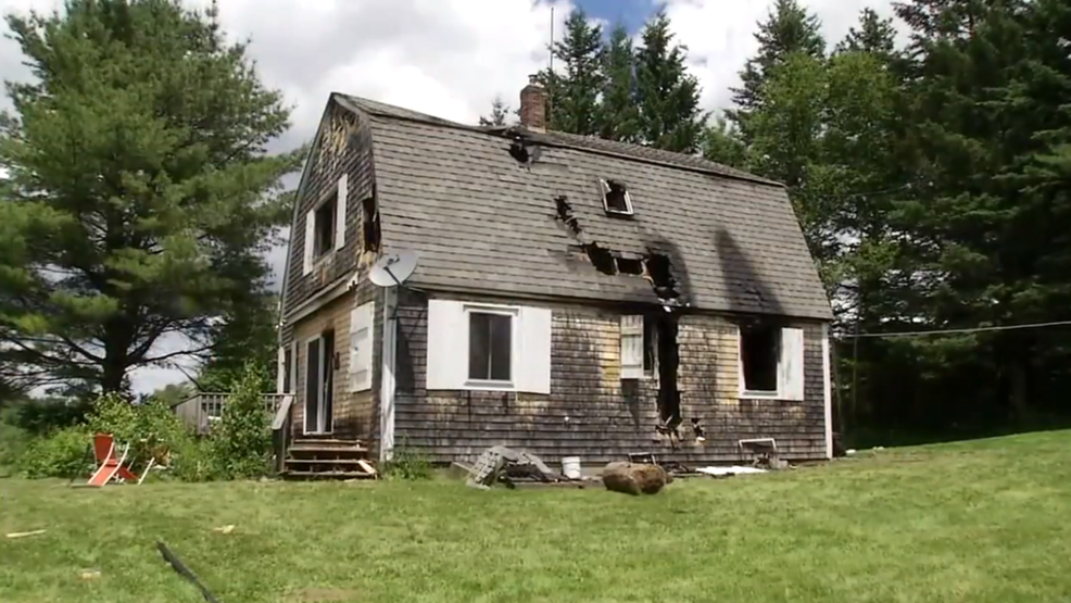 Lightning strike causes house fire in Cushing | WGME